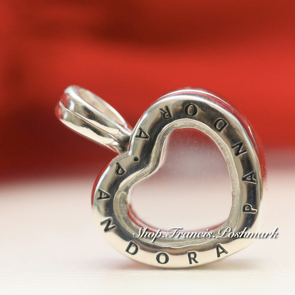 Pandora | Jewelry | Pandora Floating Heart Locket | Poshmark